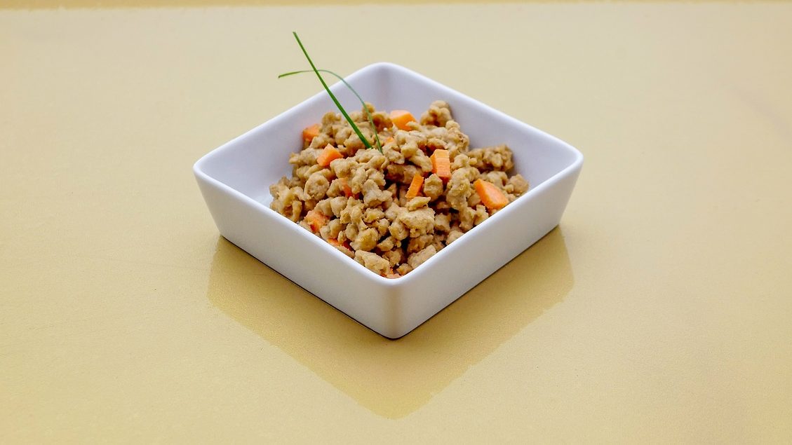 BioCraft Introduces Chicken Cell Line | Food Engineering